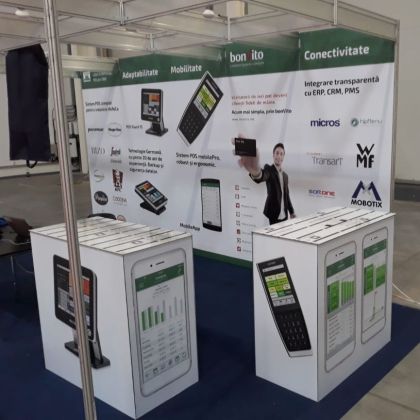 Infodesk eXcel 100: Desk Expozitional din Aluminiu si Bond